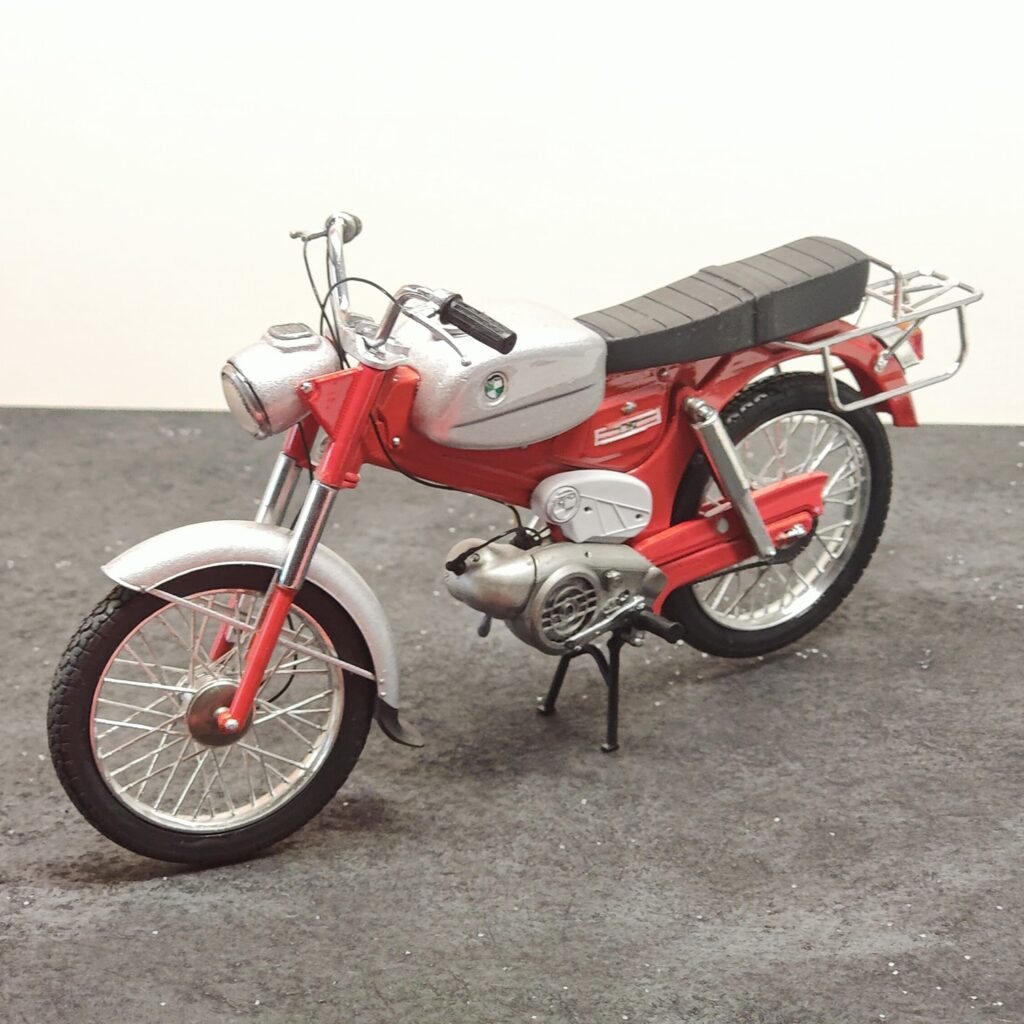 Puch VZ50 model - ScaleMopeds